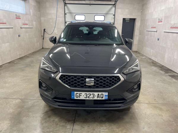 Grey SEAT Tarraco 2022 in Marijampole, with an engine capacity of 1.50 L and mileage of 170 thousand km for 18937 €, photo 2 on AUTOMOTO.COM.LV