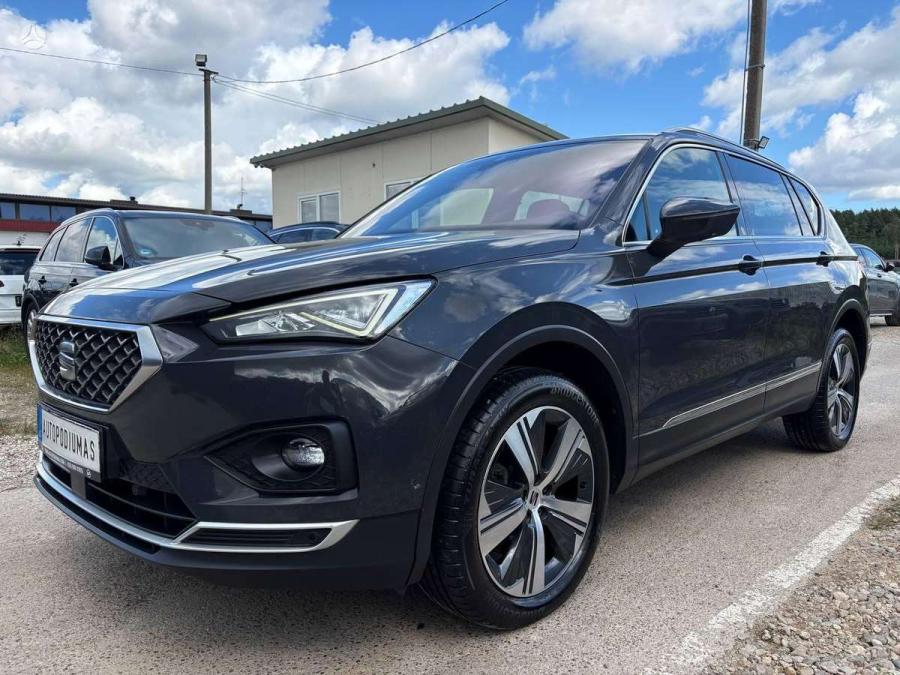Grey SEAT Tarraco 2022 in Vilnius, with an engine capacity of 1.97 L and mileage of 226 thousand km for 14700 €, photo 1 on AUTOMOTO.COM.LV
