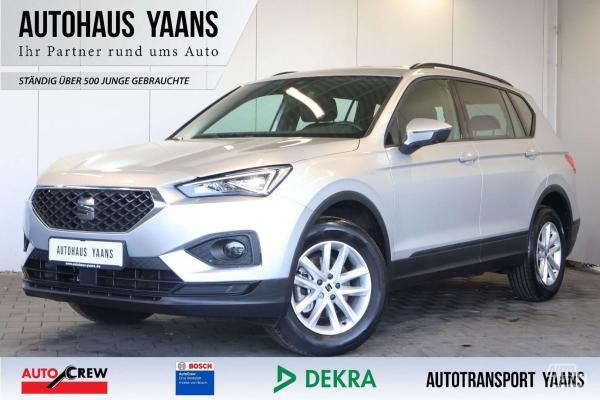 Grey SEAT Tarraco 2023 in Kaunas, with an engine capacity of 2.00 L and mileage of 24 thousand km for 26924 €, photo 1 on AUTOMOTO.COM.LV