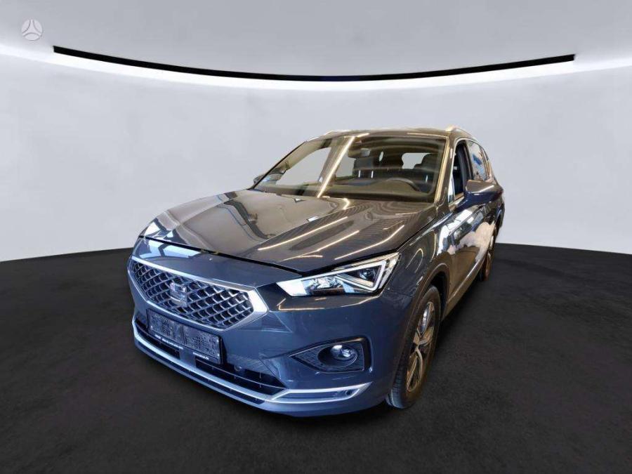 Grey SEAT Tarraco 2023 in Vilnius, with an engine capacity of 1.50 L and mileage of 125 thousand km for 22870 €, photo 1 on AUTOMOTO.COM.LV