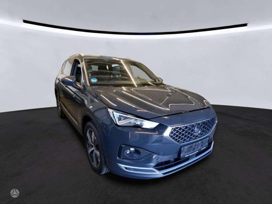 Grey SEAT Tarraco 2023 in Vilnius, with an engine capacity of 1.50 L and mileage of 125 thousand km for 22870 €, photo 4 on AUTOMOTO.COM.LV