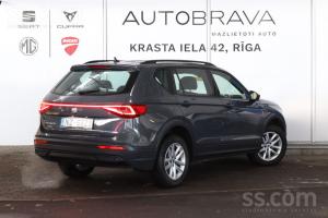 Grey SEAT Tarraco 2024 in Riga, with an engine capacity of 1.50 L and mileage of 33 thousand km for 28490 €, photo 7 on AUTOMOTO.COM.LV