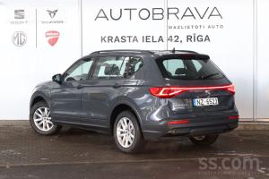 Grey SEAT Tarraco 2024 in Riga, with an engine capacity of 1.50 L and mileage of 33 thousand km for 28490 €, photo 9 on AUTOMOTO.COM.LV