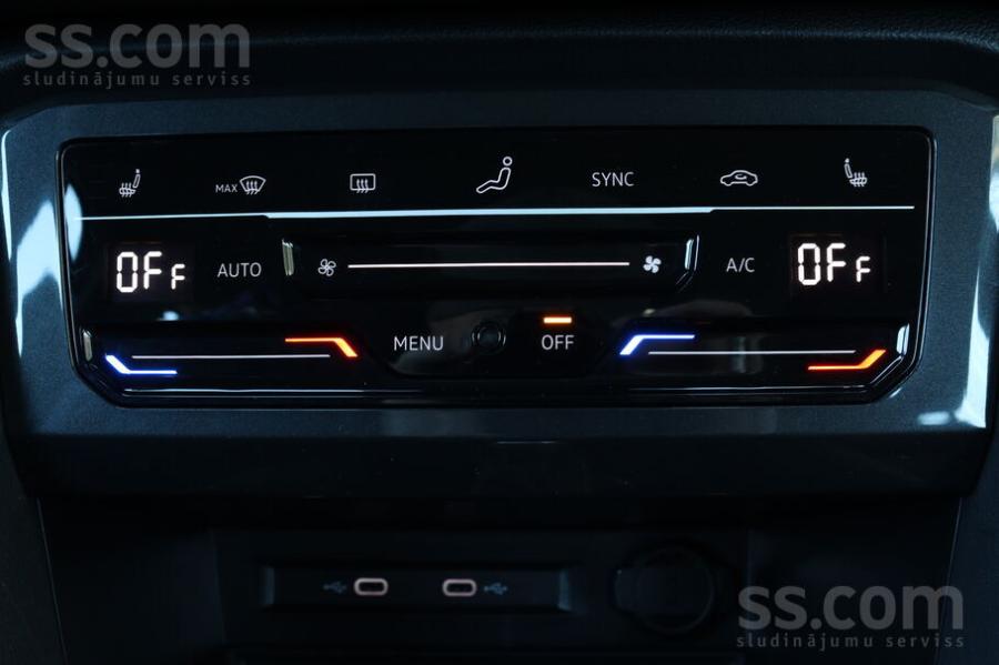 Grey SEAT Tarraco 2024 in Riga, with an engine capacity of 1.50 L and mileage of 33 thousand km for 28490 €, photo 14 on AUTOMOTO.COM.LV