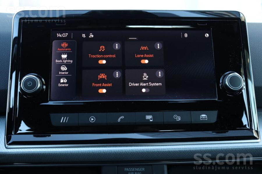 Grey SEAT Tarraco 2024 in Riga, with an engine capacity of 1.50 L and mileage of 33 thousand km for 28490 €, photo 18 on AUTOMOTO.COM.LV