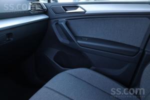 Grey SEAT Tarraco 2024 in Riga, with an engine capacity of 1.50 L and mileage of 33 thousand km for 28490 €, photo 23 on AUTOMOTO.COM.LV