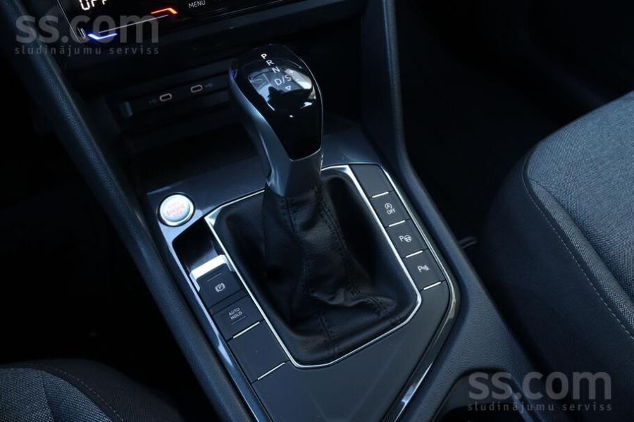 Grey SEAT Tarraco 2024 in Riga, with an engine capacity of 1.50 L and mileage of 33 thousand km for 28490 €, photo 24 on AUTOMOTO.COM.LV