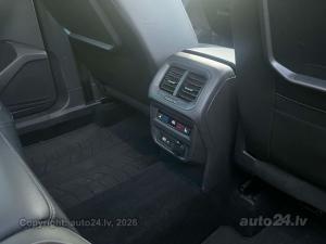 Grey SEAT Tarraco 2021 in Tallinn, with an engine capacity of 2.00 L and mileage of 124 thousand km for 24000 €, photo 12 on AUTOMOTO.COM.LV