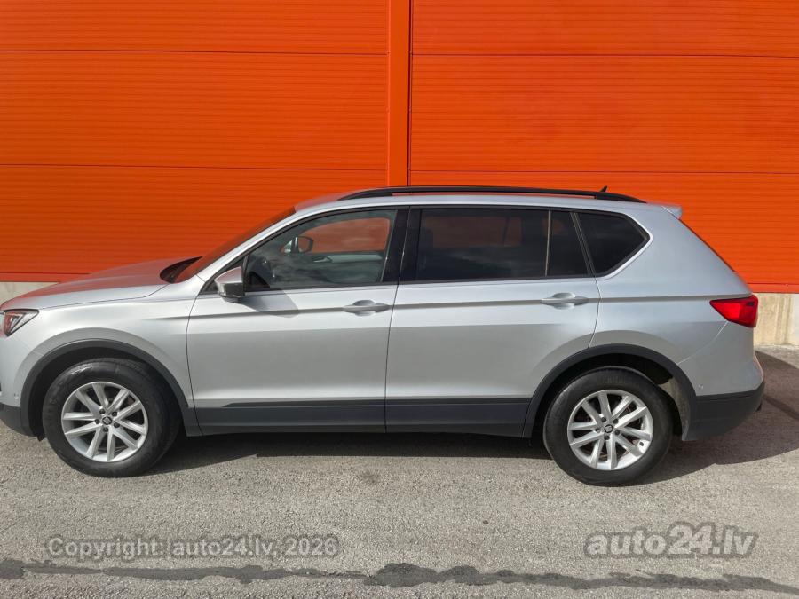 Grey SEAT Tarraco 2021 in Tallinn, with an engine capacity of 1.50 L and mileage of 96 thousand km for 21900 €, photo 4 on AUTOMOTO.COM.LV
