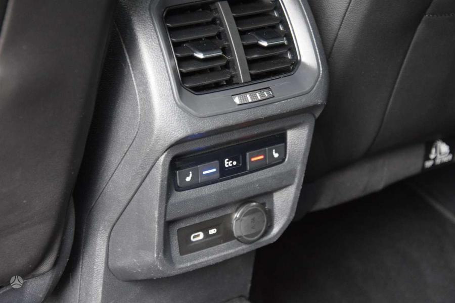 Sarkans SEAT Tarraco 2021 Viļņa, ar dzinēja tilpumu 1.40 L un nobraukumu 213 tūkst. km par 19999 €, foto 36 vietnē AUTOMOTO.COM.LV