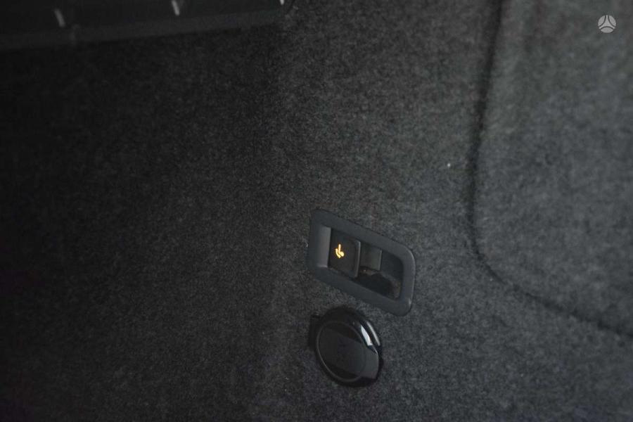 Sarkans SEAT Tarraco 2021 Viļņa, ar dzinēja tilpumu 1.40 L un nobraukumu 213 tūkst. km par 19999 €, foto 44 vietnē AUTOMOTO.COM.LV