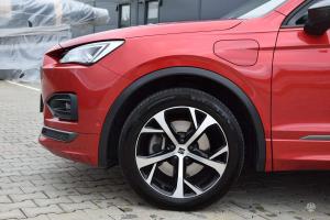 Red SEAT Tarraco 2021 in Vilnius, with an engine capacity of 1.40 L and mileage of 213 thousand km for 19899 €, photo 16 on AUTOMOTO.COM.LV