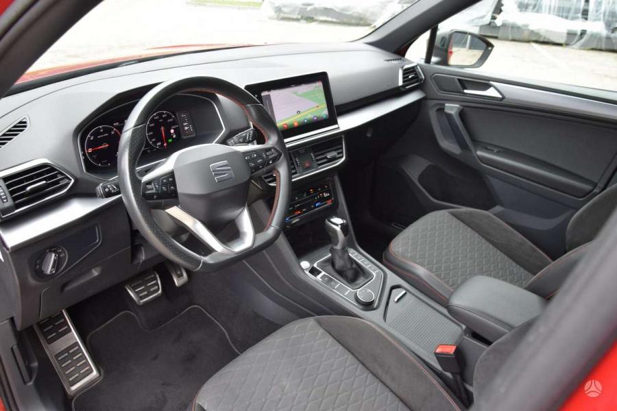 Red SEAT Tarraco 2021 in Vilnius, with an engine capacity of 1.40 L and mileage of 213 thousand km for 19899 €, photo 20 on AUTOMOTO.COM.LV