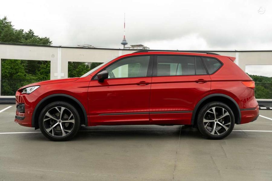 Red SEAT Tarraco 2022 in Vilnius, with an engine capacity of 1.97 L and mileage of 68 thousand km for 27950 €, photo 5 on AUTOMOTO.COM.LV