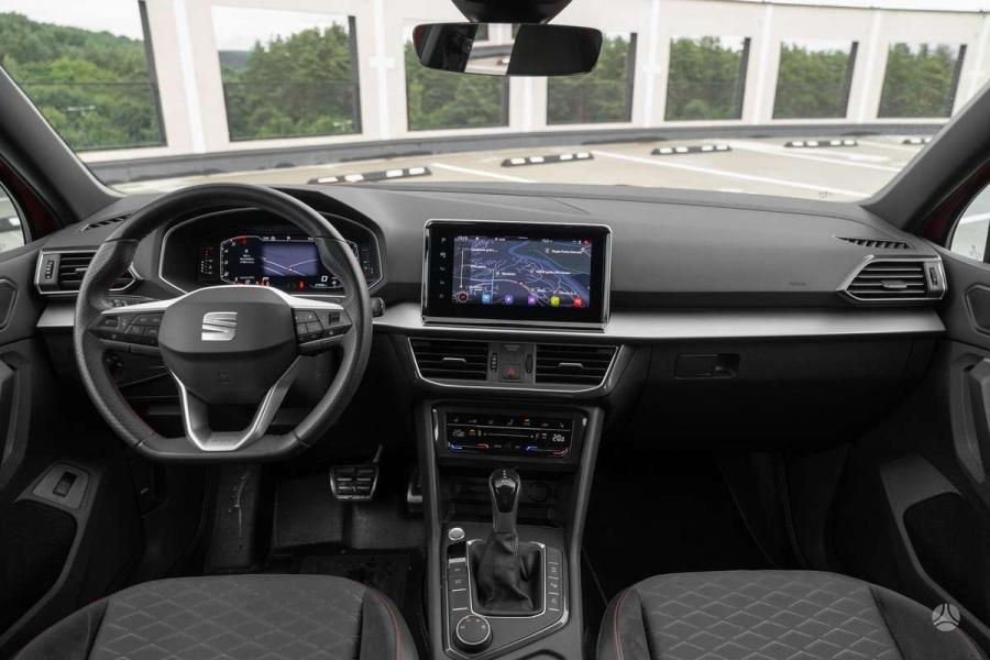 Red SEAT Tarraco 2022 in Vilnius, with an engine capacity of 1.97 L and mileage of 68 thousand km for 27950 €, photo 18 on AUTOMOTO.COM.LV