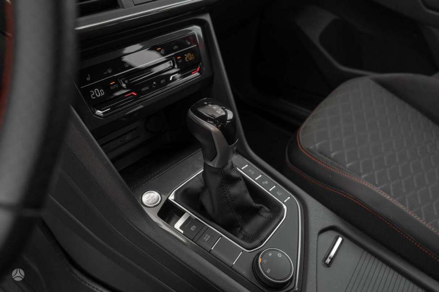 Red SEAT Tarraco 2022 in Vilnius, with an engine capacity of 1.97 L and mileage of 68 thousand km for 27950 €, photo 39 on AUTOMOTO.COM.LV