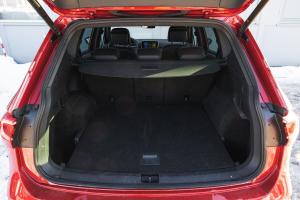 Red SEAT Tarraco 2023 in Ventspils, with an engine capacity of 2.00 L and mileage of 74 thousand km for 27950 €, photo 12 on AUTOMOTO.COM.LV