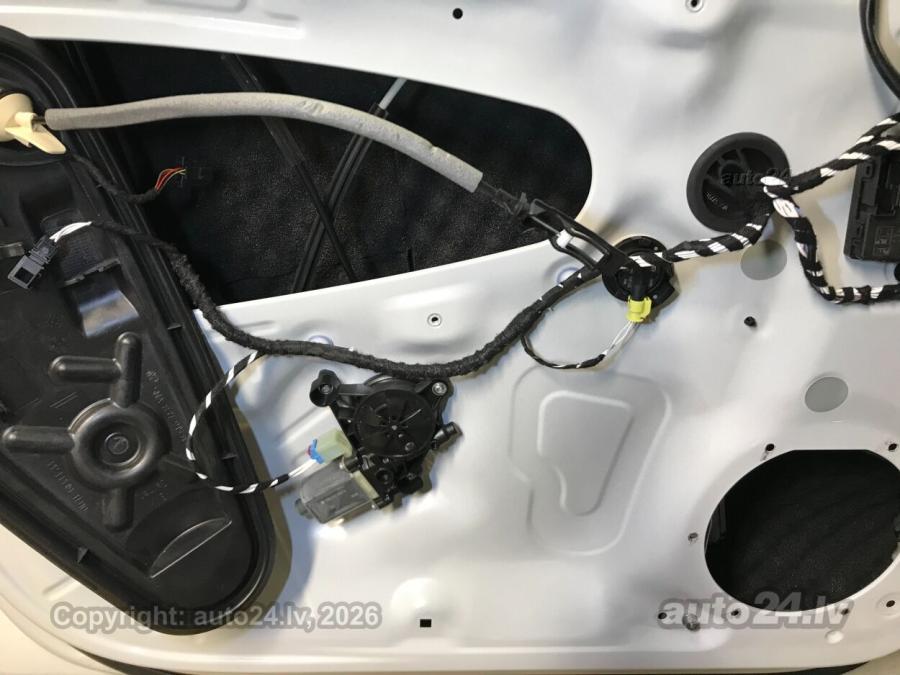 Balts SEAT Tarraco 2019 Pelva, ar dzinēja tilpumu 2.00 L un nobraukumu 247 tūkst. km par 20900 €, foto 14 vietnē AUTOMOTO.COM.LV