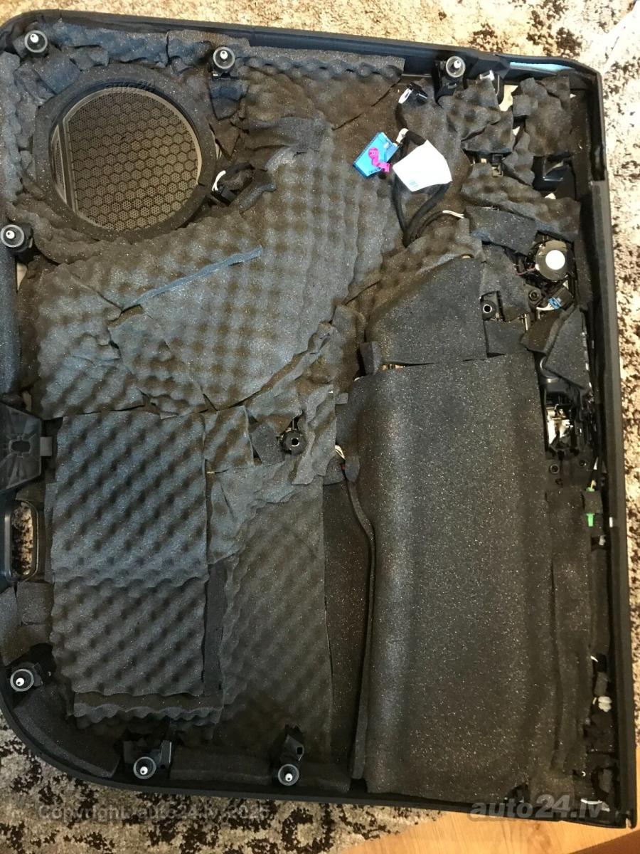 Balts SEAT Tarraco 2019 Pelva, ar dzinēja tilpumu 2.00 L un nobraukumu 247 tūkst. km par 20900 €, foto 16 vietnē AUTOMOTO.COM.LV