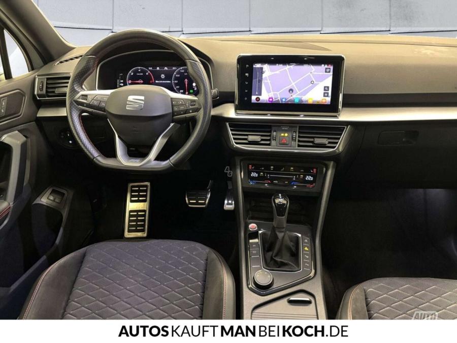 White SEAT Tarraco 2022 in Kaunas, with an engine capacity of 1.40 L and mileage of 55 thousand km for 31857 €, photo 9 on AUTOMOTO.COM.LV