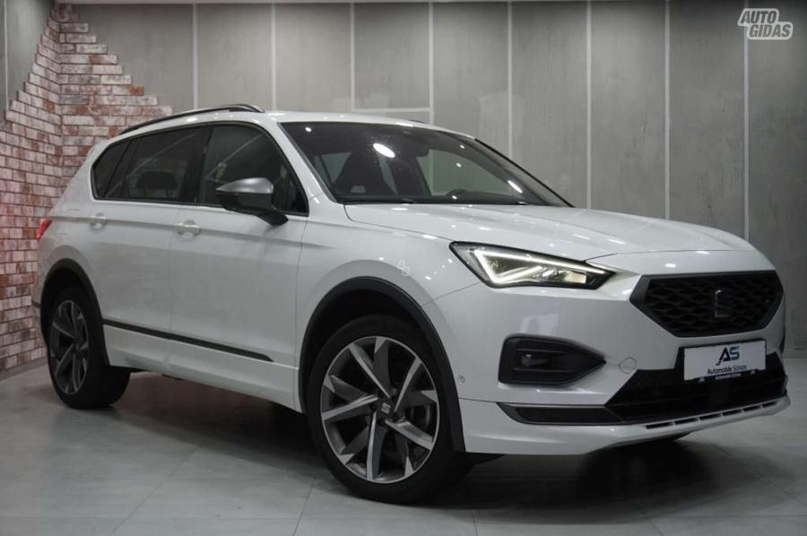 White SEAT Tarraco 2022 in Kaunas, with an engine capacity of 0.00 L and mileage of 86 thousand km for 33104 €, photo 2 on AUTOMOTO.COM.LV