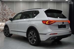 White SEAT Tarraco 2022 in Kaunas, with an engine capacity of 0.00 L and mileage of 86 thousand km for 33104 €, photo 3 on AUTOMOTO.COM.LV