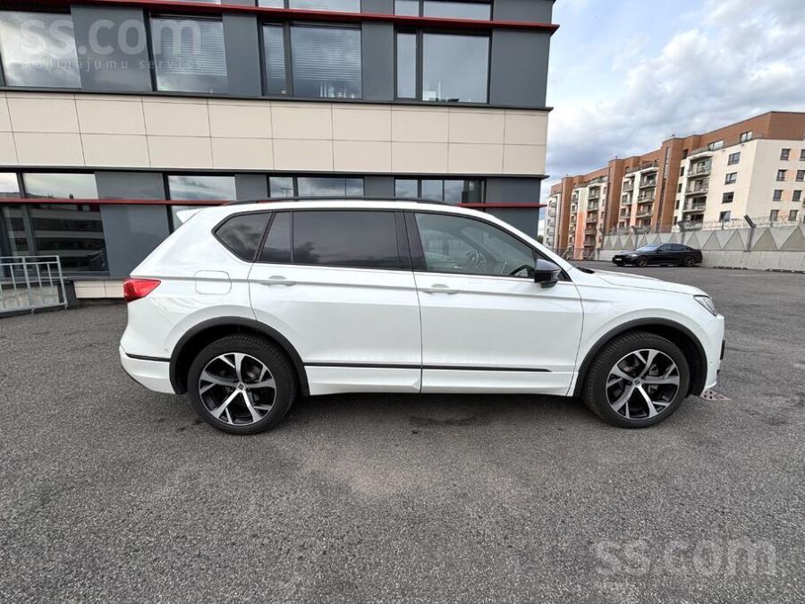 Balts SEAT Tarraco 2023 Rīga, ar dzinēja tilpumu 2.00 L un nobraukumu 69 tūkst. km par 30300 €, foto 3 vietnē AUTOMOTO.COM.LV