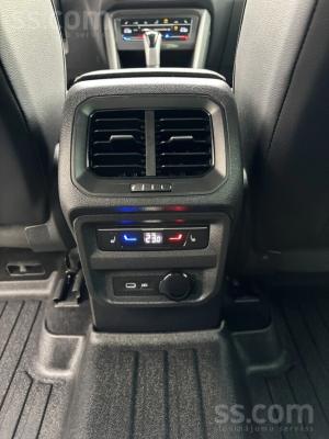 Balts SEAT Tarraco 2023 Rīga, ar dzinēja tilpumu 2.00 L un nobraukumu 70 tūkst. km par 29900 €, foto 17 vietnē AUTOMOTO.COM.LV