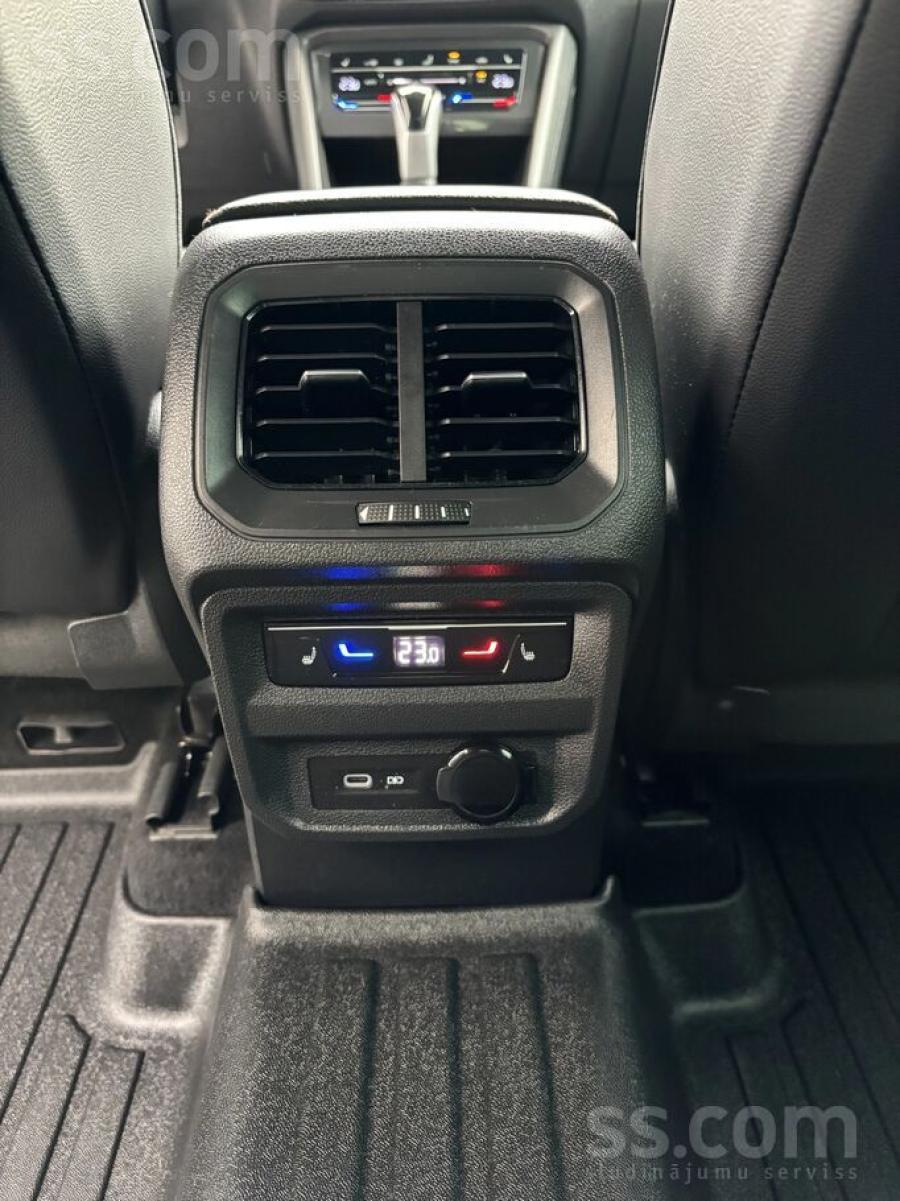 Balts SEAT Tarraco 2023 Rīga, ar dzinēja tilpumu 2.00 L un nobraukumu 70 tūkst. km par 29900 €, foto 17 vietnē AUTOMOTO.COM.LV