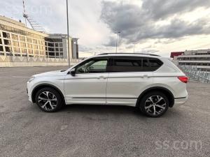 Balts SEAT Tarraco 2023 Rīga, ar dzinēja tilpumu 2.00 L un nobraukumu 70 tūkst. km par 29900 €, foto 20 vietnē AUTOMOTO.COM.LV