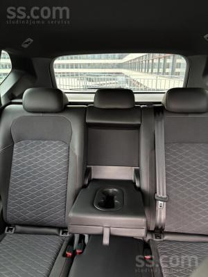 Balts SEAT Tarraco 2023 Rīga, ar dzinēja tilpumu 2.00 L un nobraukumu 70 tūkst. km par 29900 €, foto 24 vietnē AUTOMOTO.COM.LV