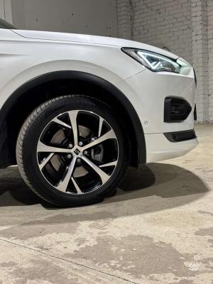 White SEAT Tarraco 2023 in Klaipeda, with an engine capacity of 1.97 L and mileage of 186 thousand km for 23500 €, photo 38 on AUTOMOTO.COM.LV