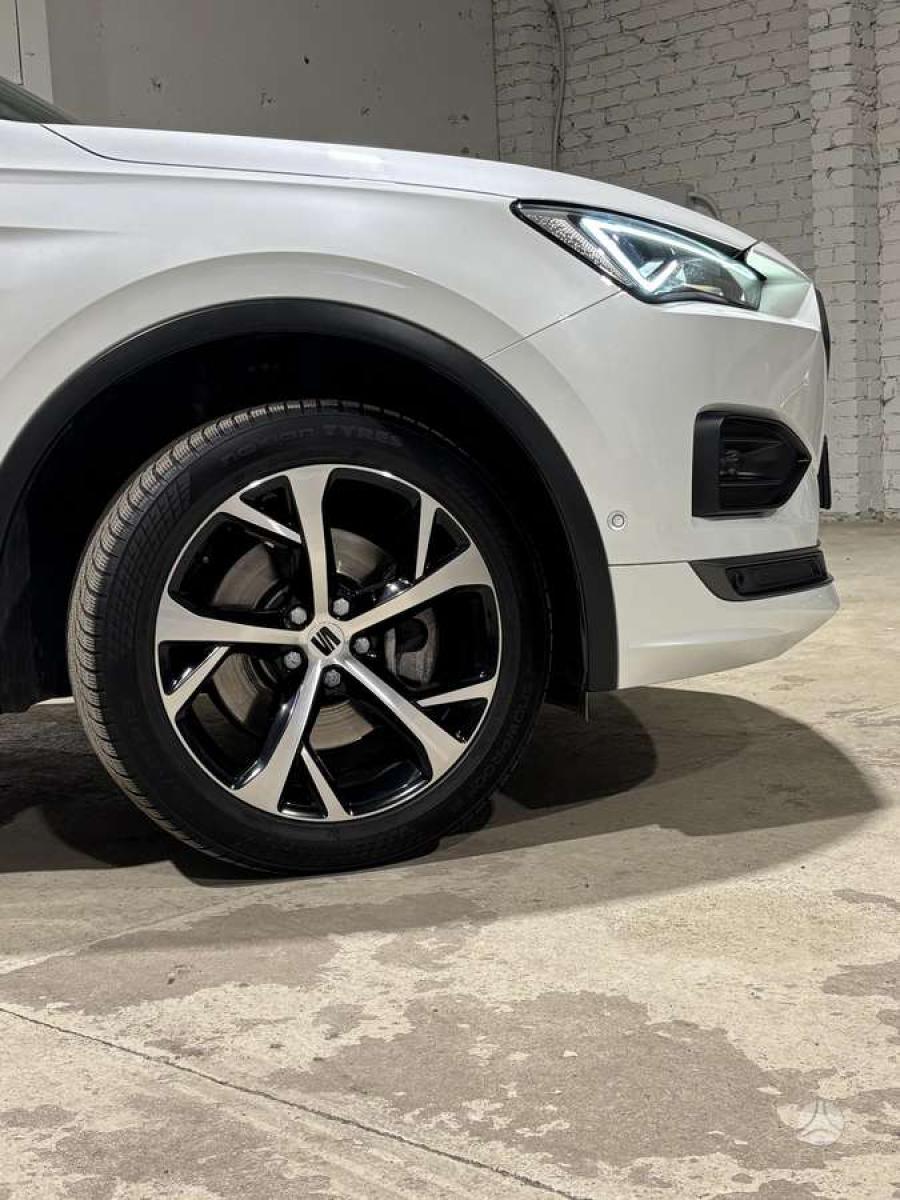 White SEAT Tarraco 2023 in Klaipeda, with an engine capacity of 1.97 L and mileage of 186 thousand km for 23500 €, photo 38 on AUTOMOTO.COM.LV