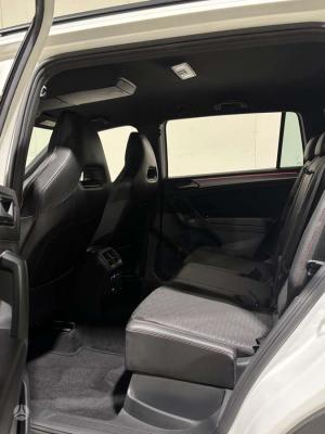 White SEAT Tarraco 2023 in Klaipeda, with an engine capacity of 1.97 L and mileage of 186 thousand km for 23500 €, photo 48 on AUTOMOTO.COM.LV