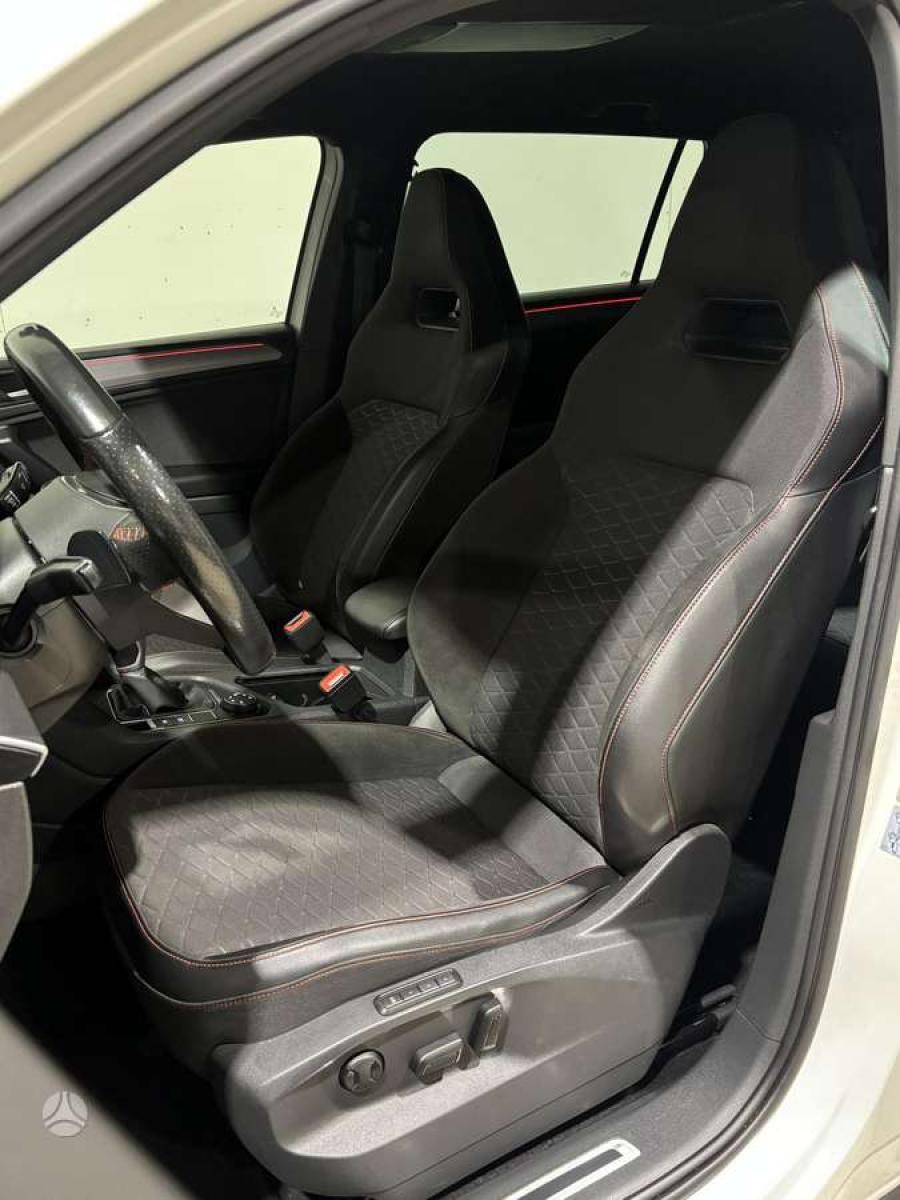 White SEAT Tarraco 2023 in Klaipeda, with an engine capacity of 1.97 L and mileage of 186 thousand km for 23500 €, photo 49 on AUTOMOTO.COM.LV