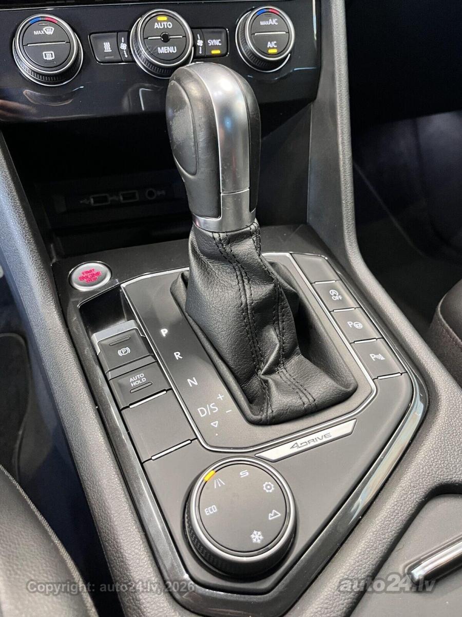 White SEAT Tarraco 2019 in Tallinn, with an engine capacity of 2.00 L and mileage of 108 thousand km for 23900 €, photo 20 on AUTOMOTO.COM.LV