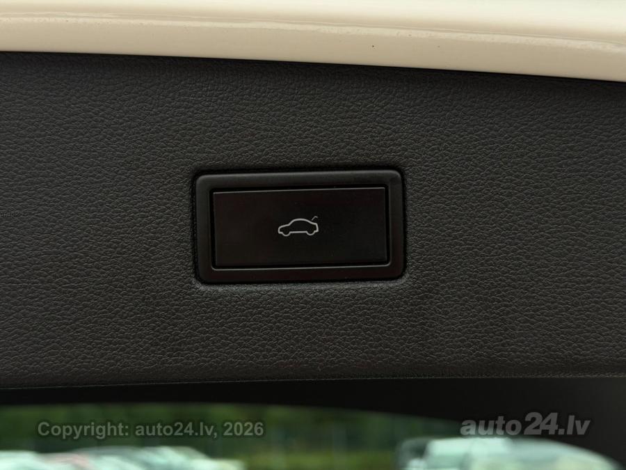 White SEAT Tarraco 2019 in Parnu, with an engine capacity of 2.00 L and mileage of 75 thousand km for 25900 €, photo 11 on AUTOMOTO.COM.LV