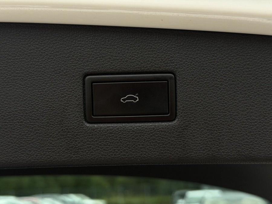 Balts SEAT Tarraco 2019 Pērnava, ar dzinēja tilpumu 2.00 L un nobraukumu 75 tūkst. km par 25900 €, foto 10 vietnē AUTOMOTO.COM.LV