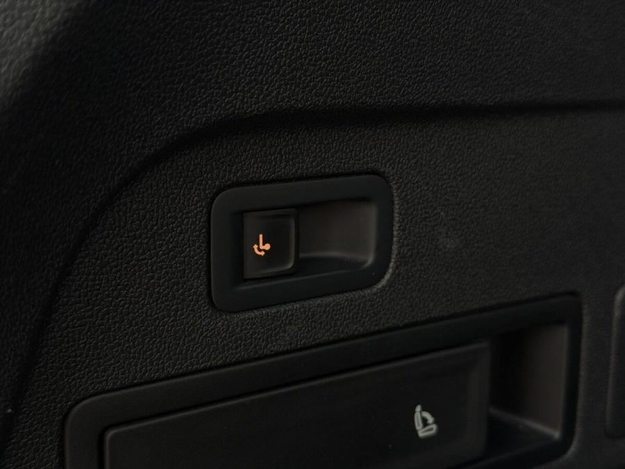Balts SEAT Tarraco 2019 Pērnava, ar dzinēja tilpumu 2.00 L un nobraukumu 75 tūkst. km par 25900 €, foto 11 vietnē AUTOMOTO.COM.LV
