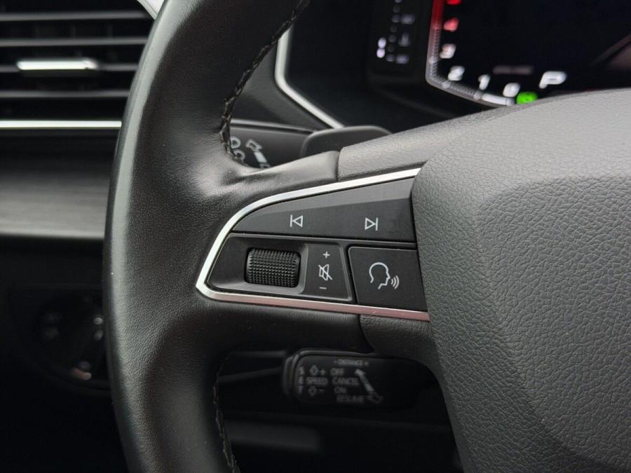 Balts SEAT Tarraco 2019 Pērnava, ar dzinēja tilpumu 2.00 L un nobraukumu 75 tūkst. km par 25900 €, foto 26 vietnē AUTOMOTO.COM.LV