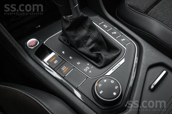 Yellow SEAT Tarraco 2019 in Daugavpils, with an engine capacity of 2.00 L and mileage of 111 thousand km for 18500 €, photo 7 on AUTOMOTO.COM.LV