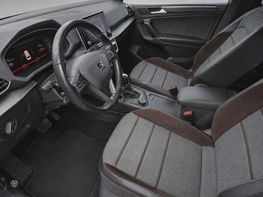 Yellow SEAT Tarraco 2020 in Vilnius, with an engine capacity of 1.97 L and mileage of 107 thousand km for 21700 €, photo 8 on AUTOMOTO.COM.LV