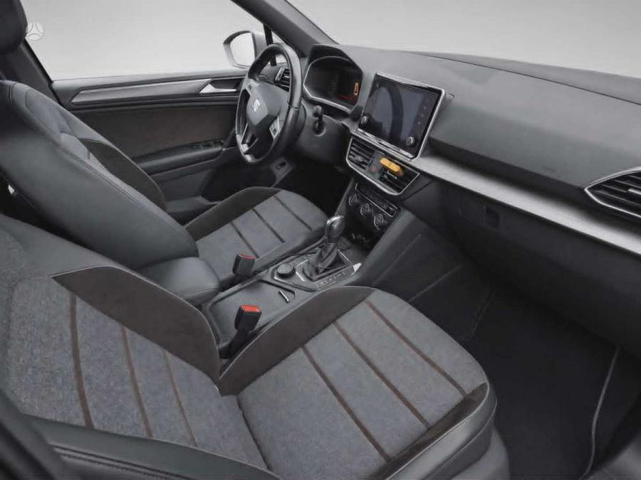 Yellow SEAT Tarraco 2020 in Vilnius, with an engine capacity of 1.97 L and mileage of 107 thousand km for 21700 €, photo 10 on AUTOMOTO.COM.LV