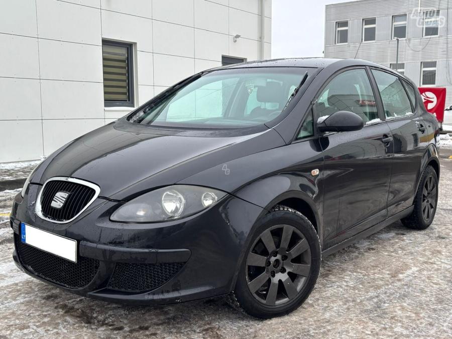 Melns SEAT Toledo 2005 Kauņa, ar dzinēja tilpumu 1.90 L un nobraukumu 400 tūkst. km par 1650 €, foto 1 vietnē AUTOMOTO.COM.LV