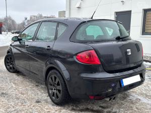 Melns SEAT Toledo 2005 Kauņa, ar dzinēja tilpumu 1.90 L un nobraukumu 400 tūkst. km par 1650 €, foto 4 vietnē AUTOMOTO.COM.LV