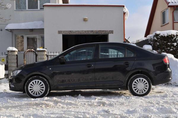 Melns SEAT Toledo 2013 Viļņa, ar dzinēja tilpumu 1.40 L un nobraukumu 252 tūkst. km par 4950 €, foto 5 vietnē AUTOMOTO.COM.LV
