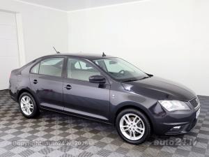 Black SEAT Toledo 2013 in Tallinn, with an engine capacity of 1.60 L and mileage of 248 thousand km for 2499 €, photo  on AUTOMOTO.COM.LV