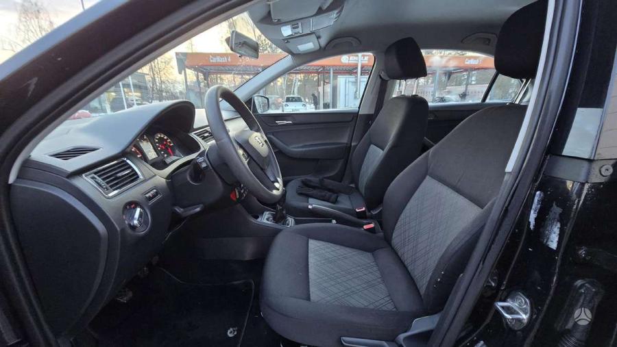 Black SEAT Toledo 2015 in Kaunas, with an engine capacity of 1.20 L and mileage of 266 thousand km for 3990 €, photo 7 on AUTOMOTO.COM.LV