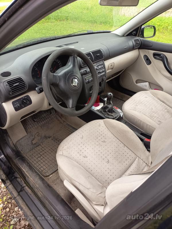 Melns SEAT Toledo 1999 Tallina, ar dzinēja tilpumu 1.60 L un nobraukumu 317 tūkst. km par 500 €, foto 5 vietnē AUTOMOTO.COM.LV