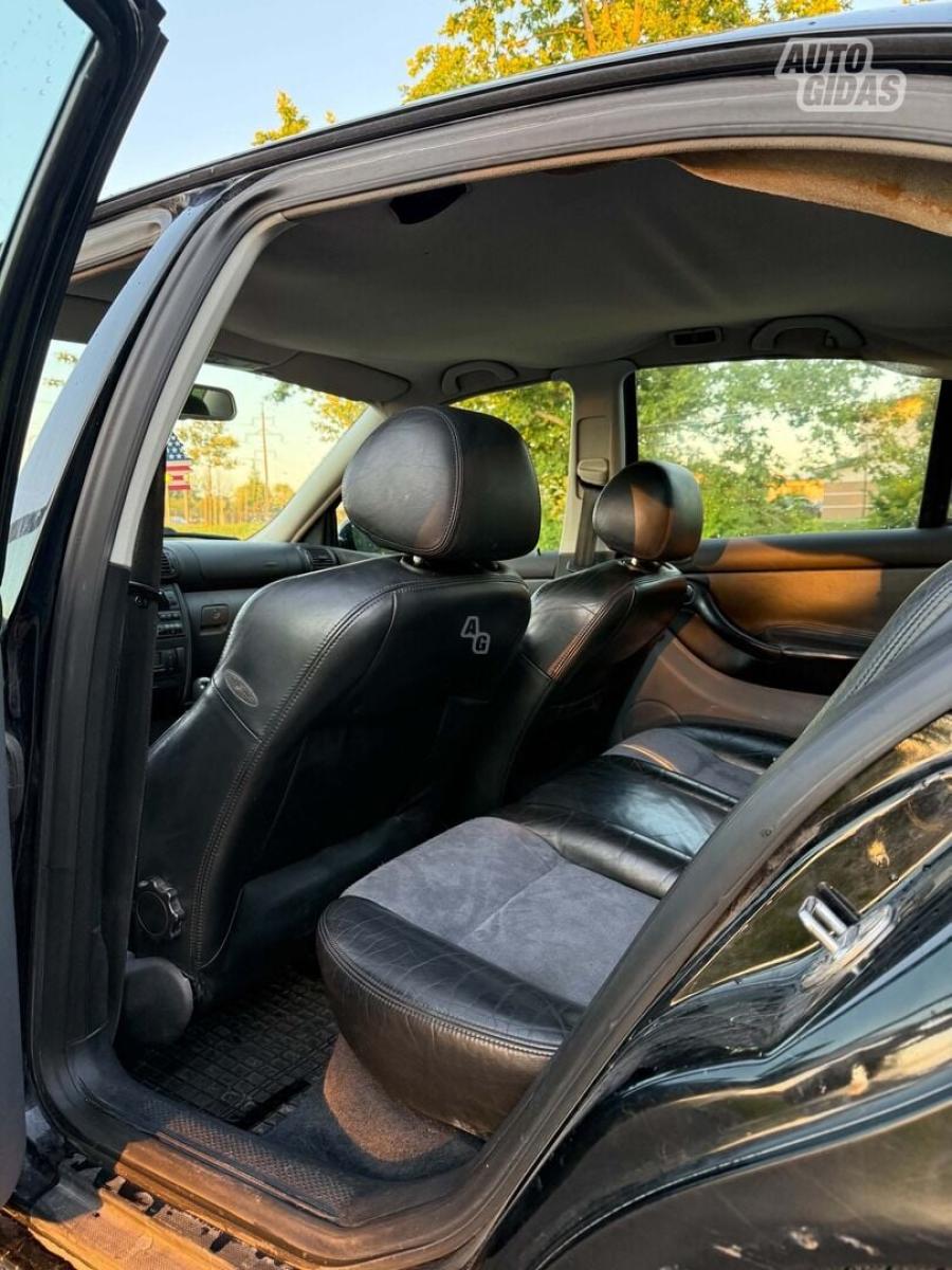 Black SEAT Toledo 2001 in Kaunas, with an engine capacity of 1.90 L and mileage of 365 thousand km for 1400 €, photo 10 on AUTOMOTO.COM.LV